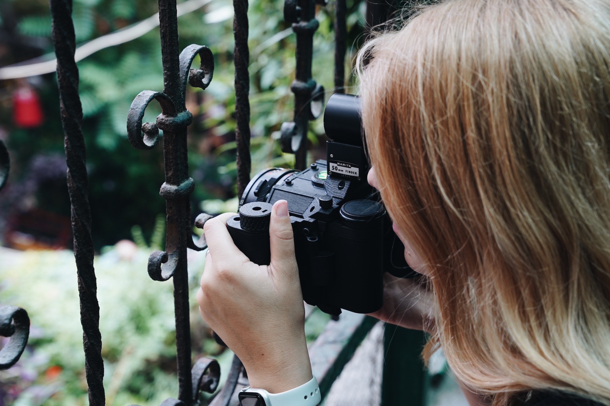 Homepage | Dora Goodman Cameras